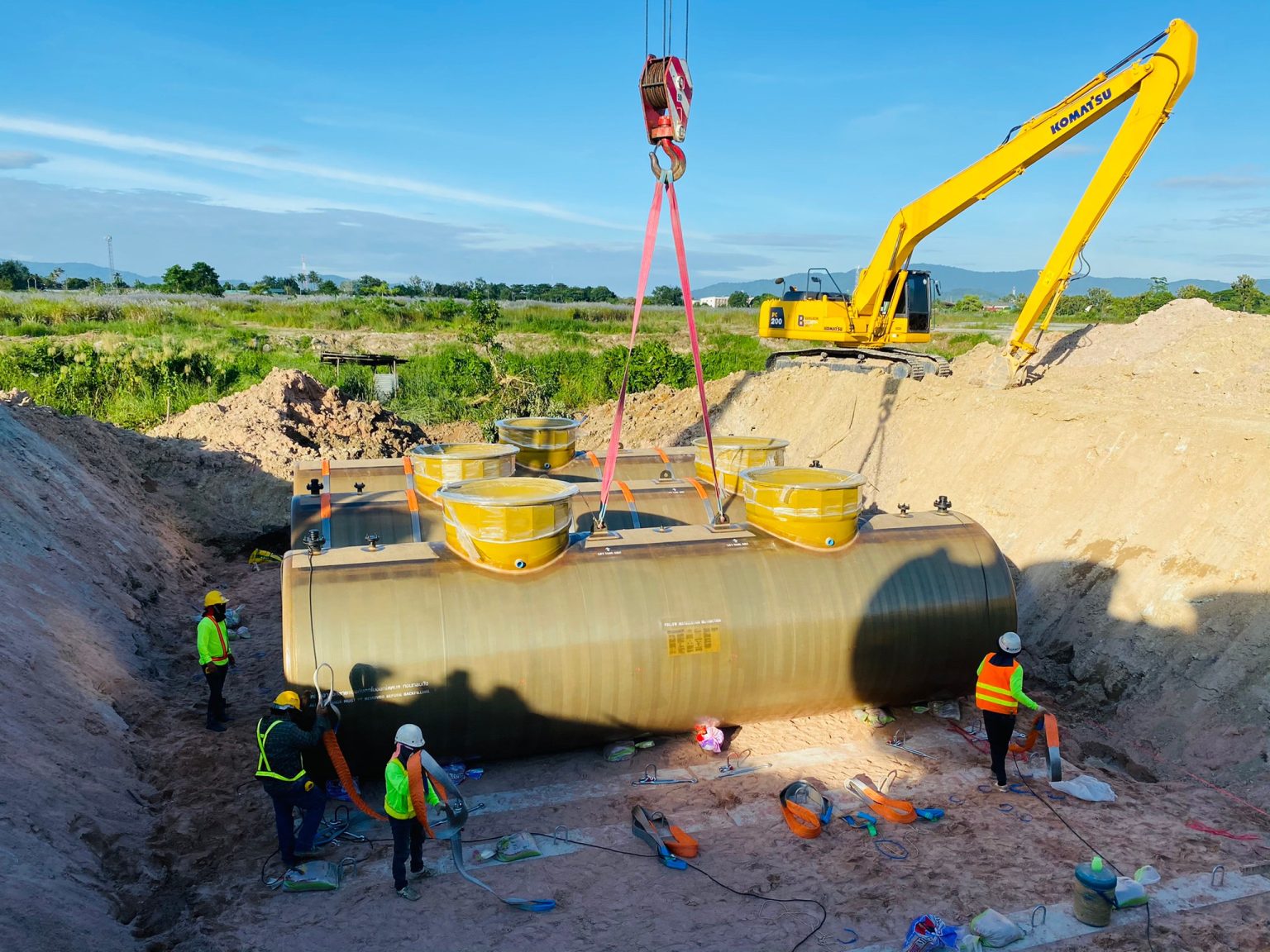 จำหน่ายอุปกรณ์ในสถานีบริการน้ำมัน : บริษัท เอสซีที สหภัณฑ์ จำกัด